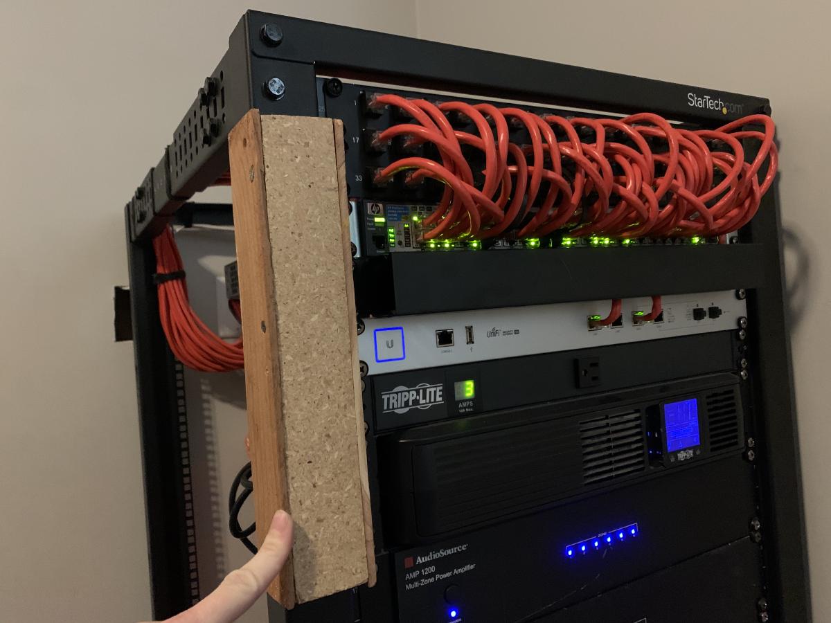 Homelab Server Rack Mods With LEDs - tynick.com | AWS, Linux, Raspberry Pi, and Home Automation